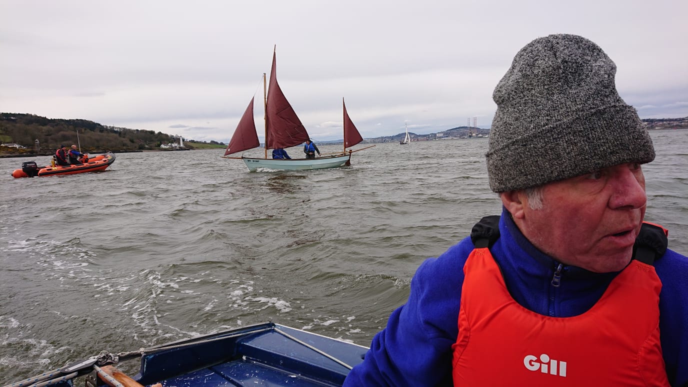 Learn to sail with us - Dundee Sailing and Rowing Club